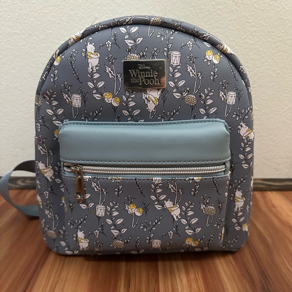 Disney | Bags | Nwt Bioworld Disney Winnie The Pooh Floral Printed Mini ...